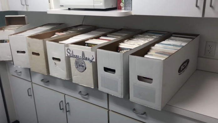 How Many Comics Fit in a Long Box? - Ensure Comic Strips Longevity